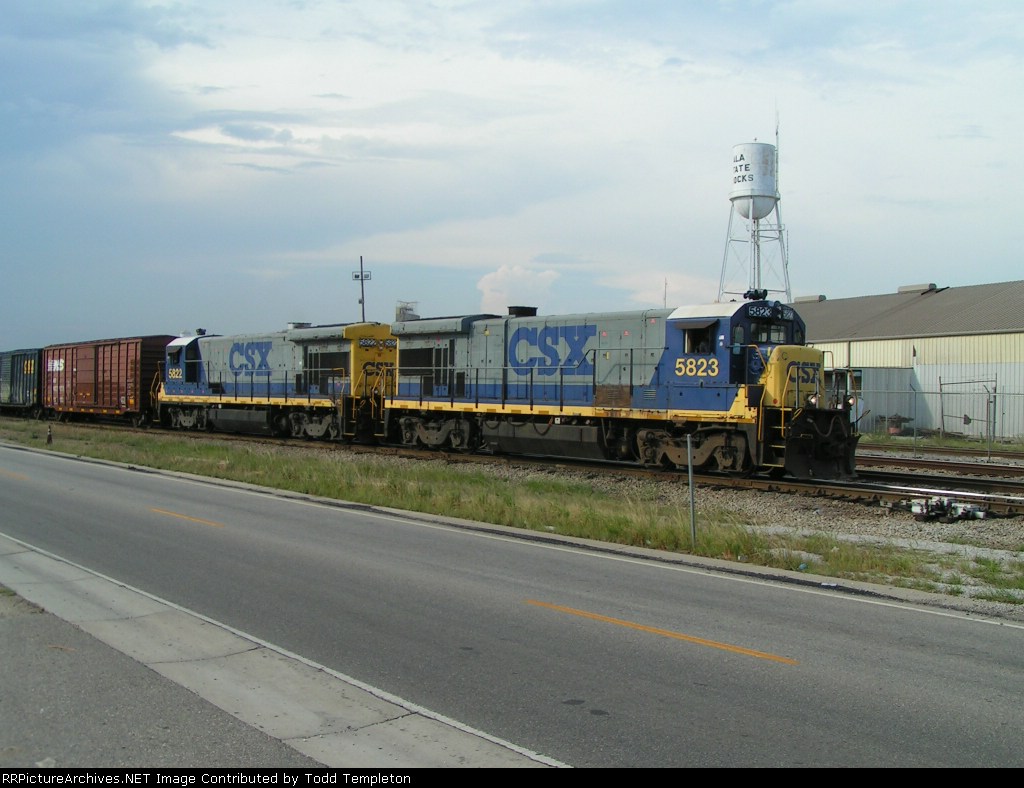 CSX 5823